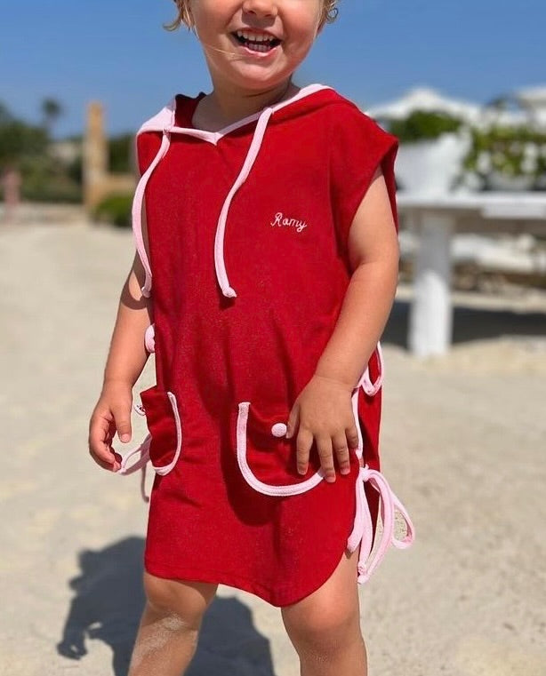 About Talia Collins: Crafting Timeless & Sustainable Experiences